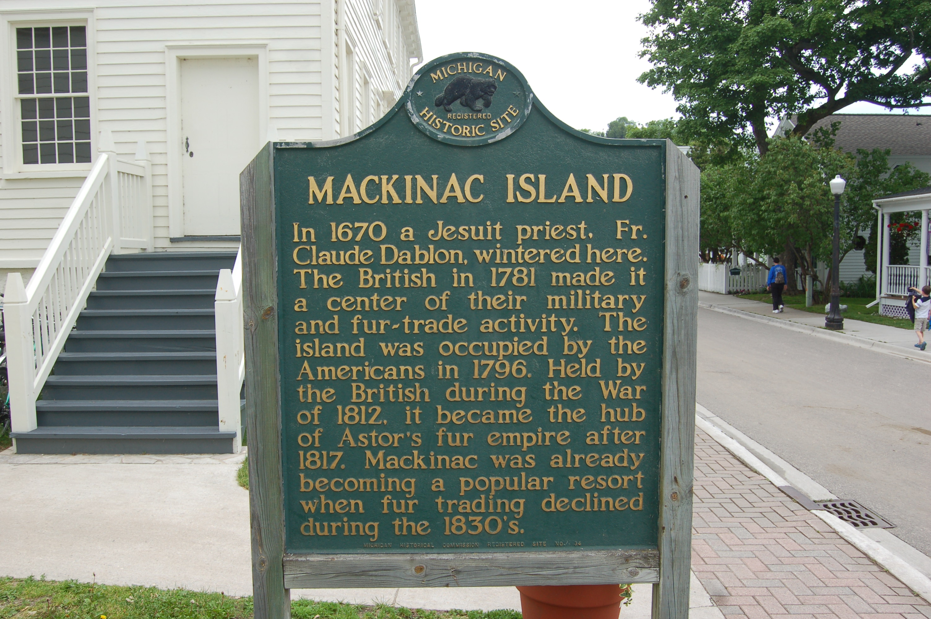 Mackinac Island's Michigan Historical Markers - Travel the Mitten